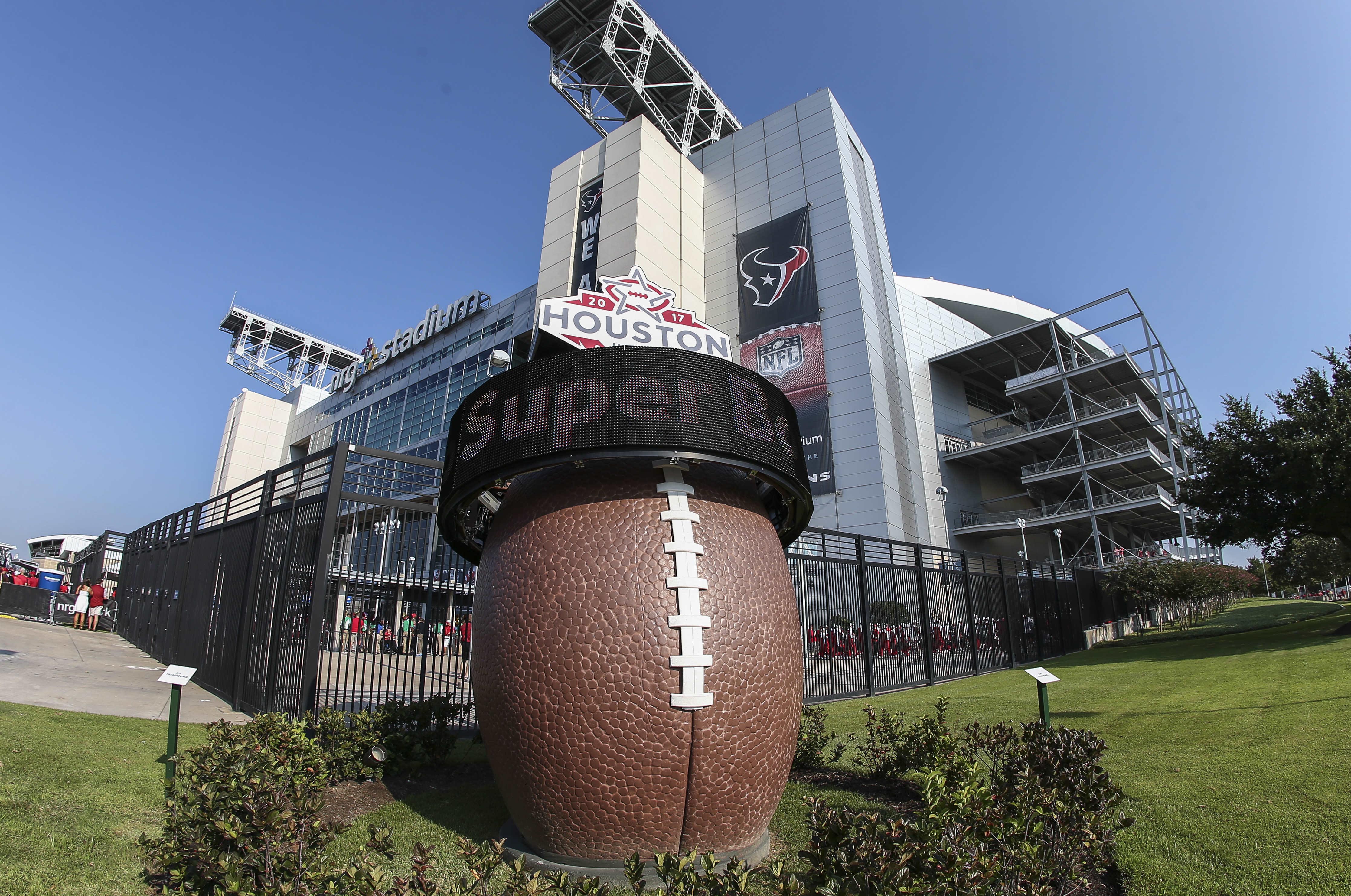 The Road to Super Bowl LI wbir